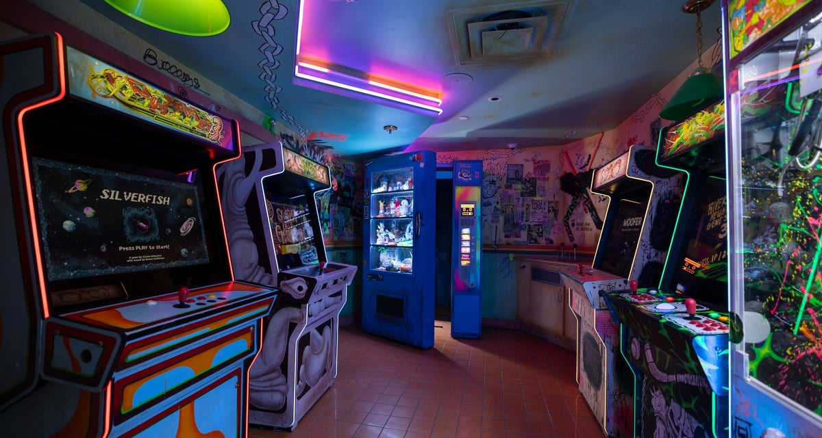 Creative Team | Dugout Plasmaplex at Radio Tave